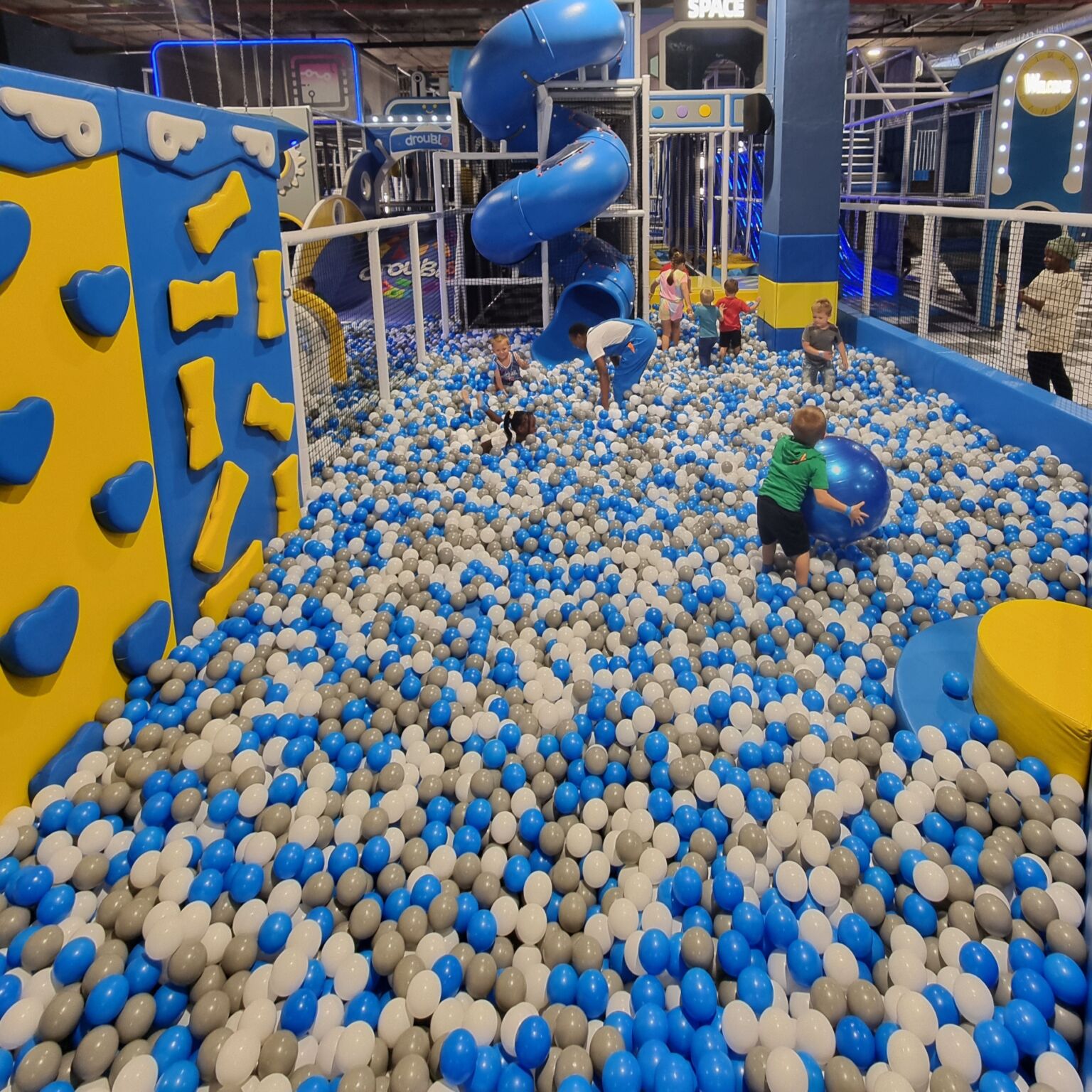 Softplay Zone - Drouble
